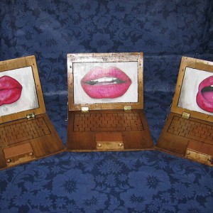 Artistic Inspiration: Laptops Created From Wood Scraps | Bit Rebels