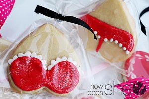 How To: Make Flirty & Naughty Valentine's Day Cookies | Bit Rebels