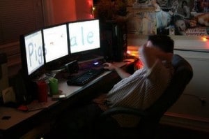 13 Examples Of Computer Addiction Gone Too Far... | Bit Rebels