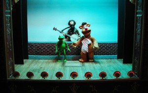 Muppet Fans: A Fabulous Muppet Show Theatre Design | Bit Rebels