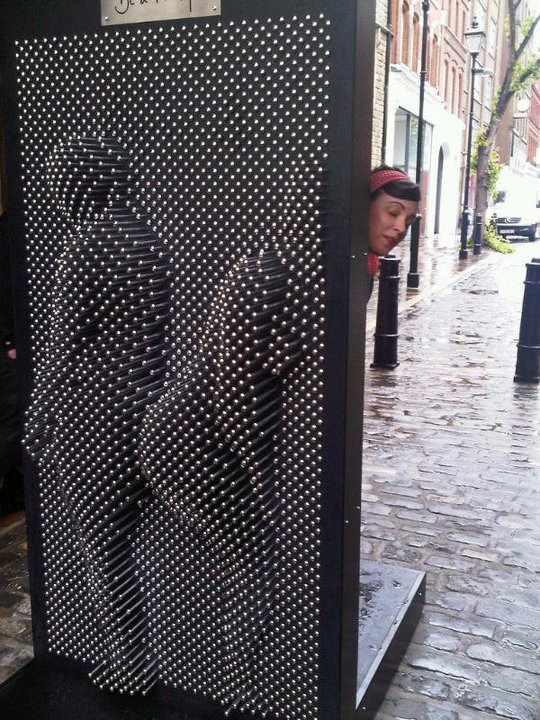 12 Images Of This Giant Pin Art Installation Makes You Go Absolutely ...