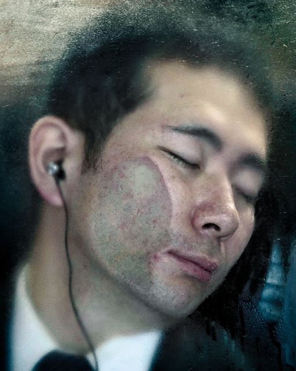 Photography: Squished Up Faces On The Tokyo Train | Bit Rebels