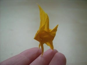 World's Smallest Origami: A Rather Tiny Art Installation | Bit Rebels