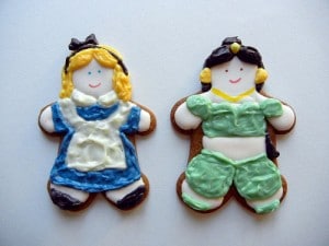 8 Creative DIY Disney Princess Gingerbread Cookies | Bit Rebels