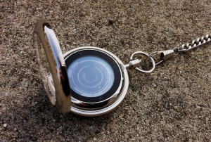 Rogue Touch Pocket Watch Combines Retro With The Future | Bit Rebels