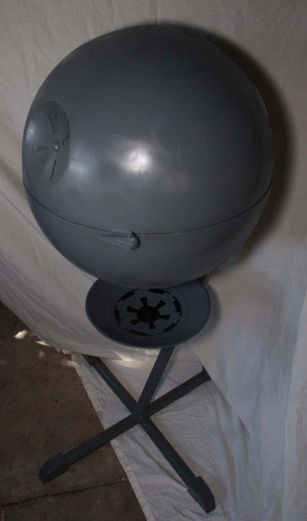 Death Star Grill Turns Your Barbecue Into A Star Wars Adventure | Bit ...