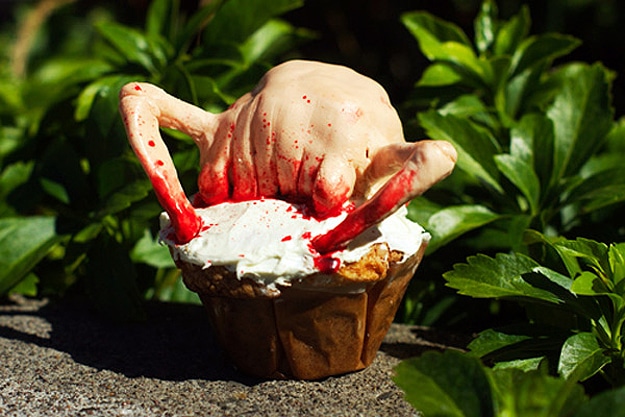 Half-Life Headcrab Creative Cupcake Will Mess With Your Head