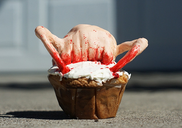 Half-Life Headcrab Creative Cupcake Will Mess With Your Head