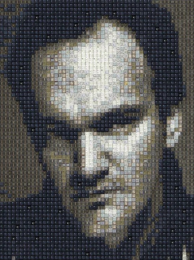 Pixel Perfect Portraits Created From Old Keyboard Keys [12 Pics]