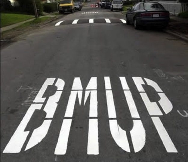 Funny Grammar Mistakes On Signs In America [20 Pics]