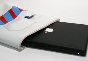 7 Great Halloween Costumes For Your Laptop