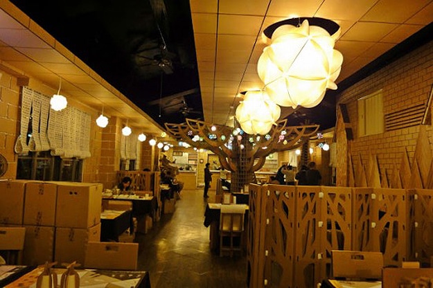 Cardboard Design: An Elegant Restaurant Created From Cardboard