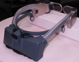 Head-Mounted Smartphone Project Includes Virtual Reality Calls