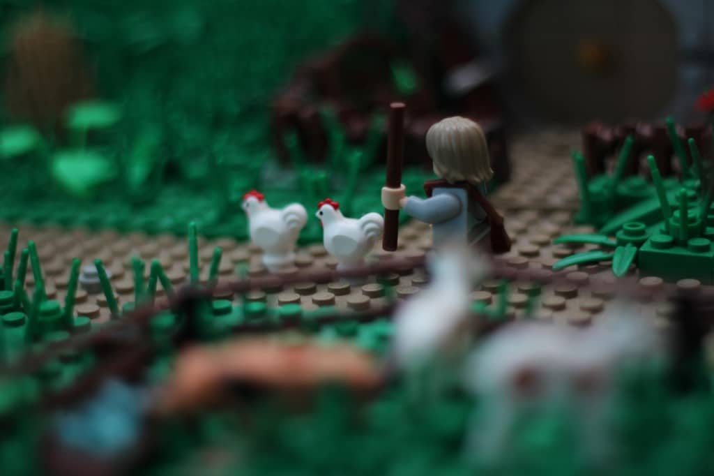 Hobbit Hole LEGO Build Goes Far Beyond The Realm Of The Block