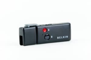 iPhone Shutter Remote Wirelessly Takes Photos Up To 30 Feet Away