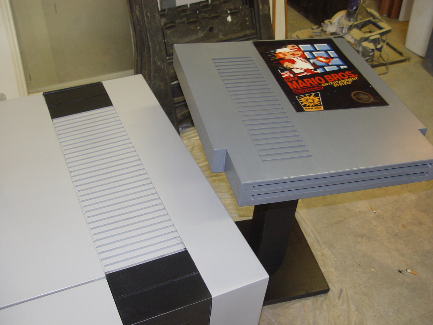 Retro Geek Paradise: Your Own NES Living Room Design