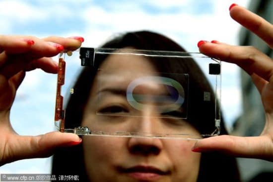 Real Transparent Smartphone Introduced By Taiwanese Company
