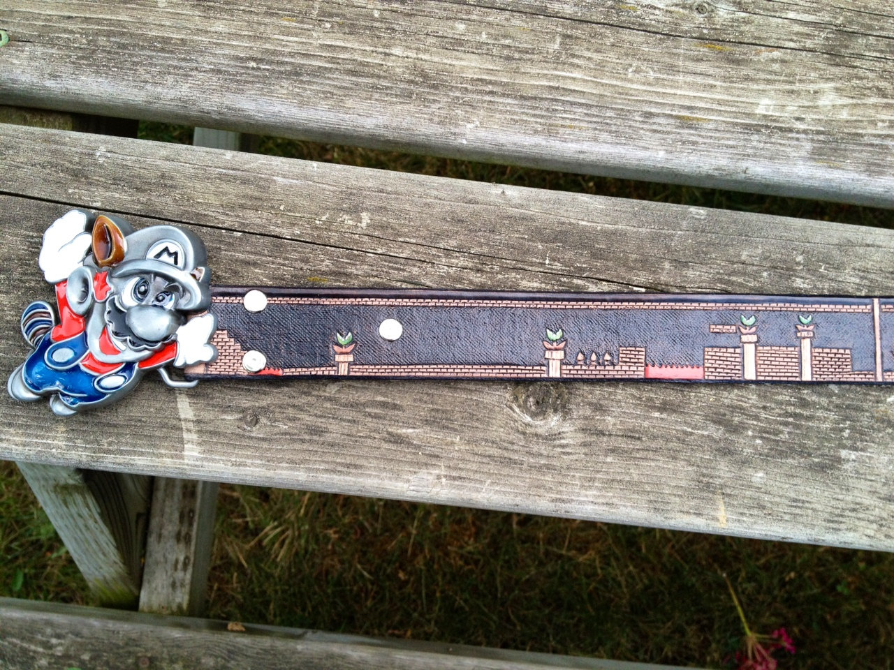 Retro Super Mario Belt Wraps An Entire Level Around Your Waist