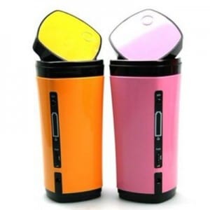 USB Coffee Cup That Heats, Stirs & Charges Itself For Mobile Use