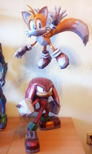 25 Incredibly Intricate Video Game Papercraft Builds