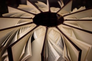 Creative Art Made From Manipulating The Pages Of Books [12 Pics] | Bit ...