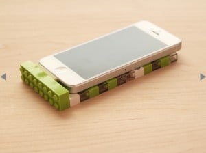 Get Creative With The iPhone 5 LEGO Brick Lightning Cap | Bit Rebels