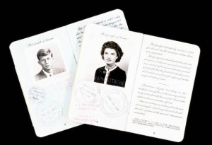 20 Legendary People's Real Passports [Pictures] | Bit Rebels