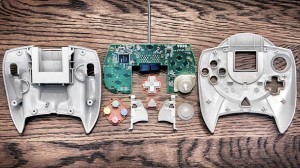 Deconstructed: Anatomy Of 18 Popular Video Game Controllers | Bit Rebels