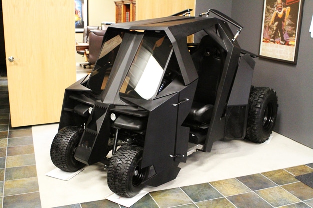 Batman Tumbler Golf Cart: Most Epic Way To Get Around The Golf Course ...