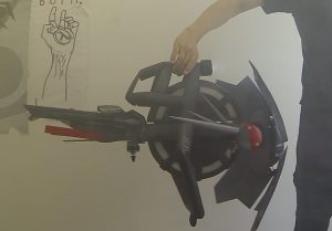 Modder Builds Real Half-Life 2 Flying Scanner Drone | Bit Rebels