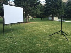 Portable Outdoor Movie Screen For Camping Movie Nights | Bit Rebels