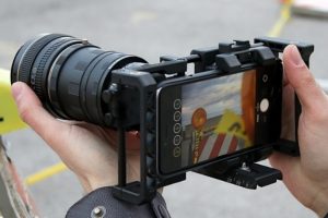 Beastgrip Pro Turns Your Smartphone Into A Professional Photography Rig ...