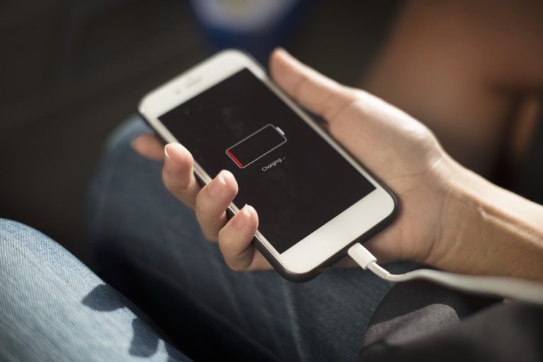 How To Charge Your Phone Safely And Securely | Bit Rebels