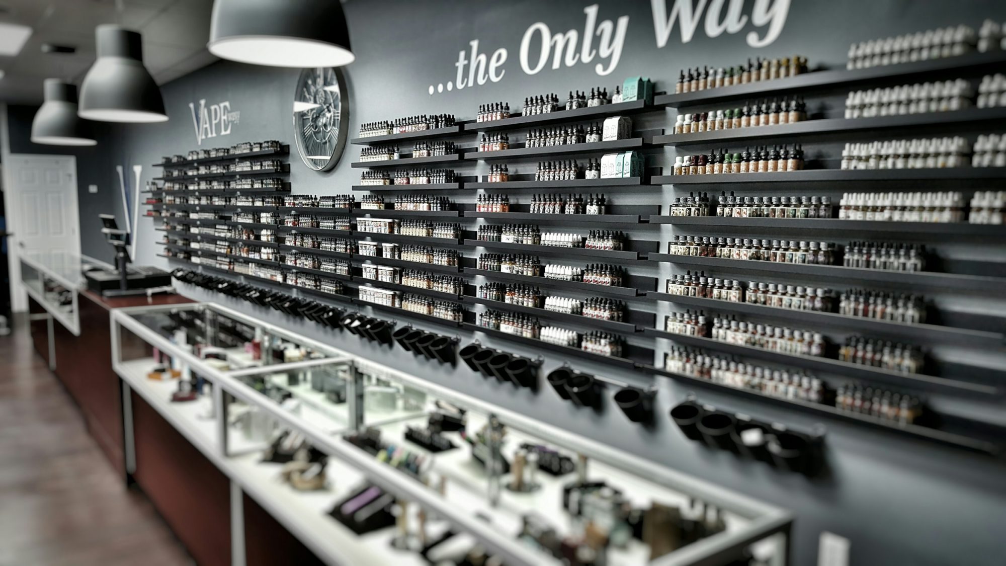 How To Succeed In The Smoke Shop Business | Bit Rebels