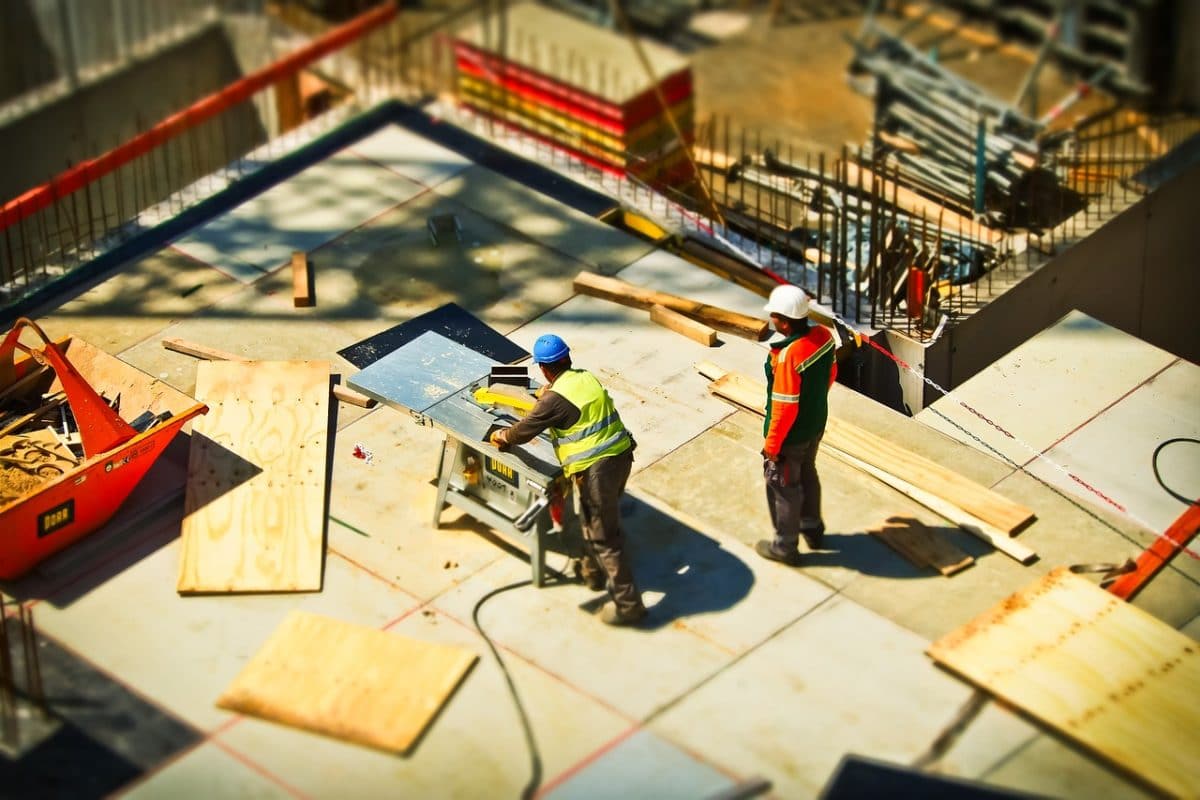 Essential Safety Tips For Home Construction Sites | Bit Rebels
