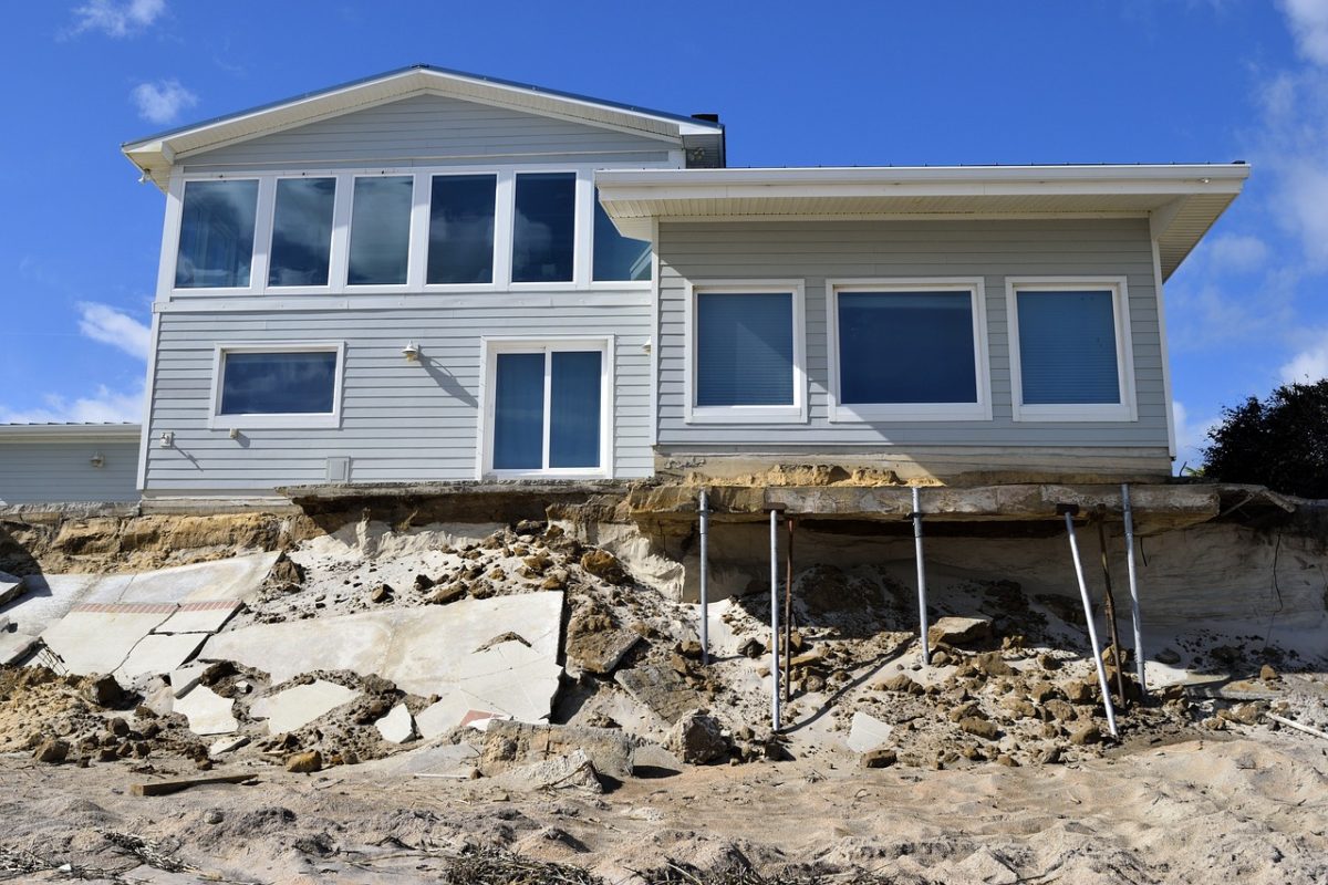 Best Technology To Build Homes To Withstand Hurricanes | Bit Rebels
