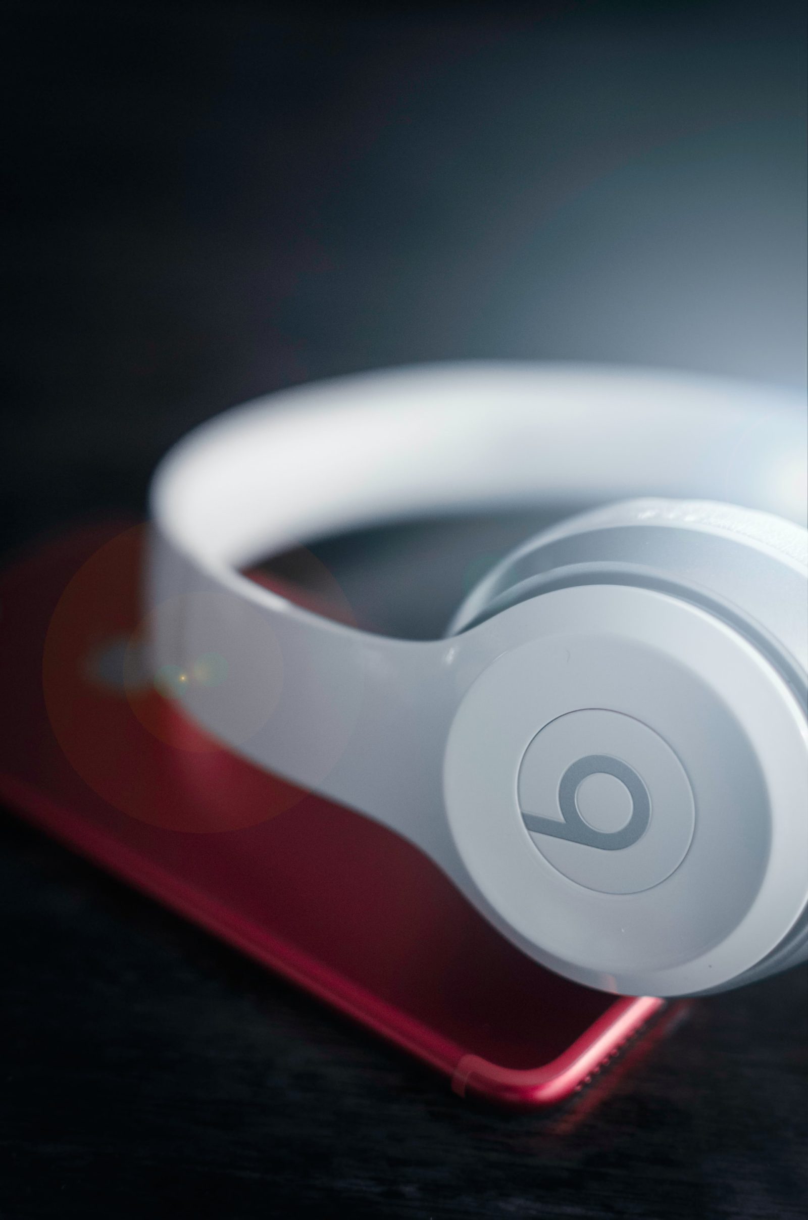 How To Enhance Your Listening Experience With Tech Innovations | Bit Rebels
