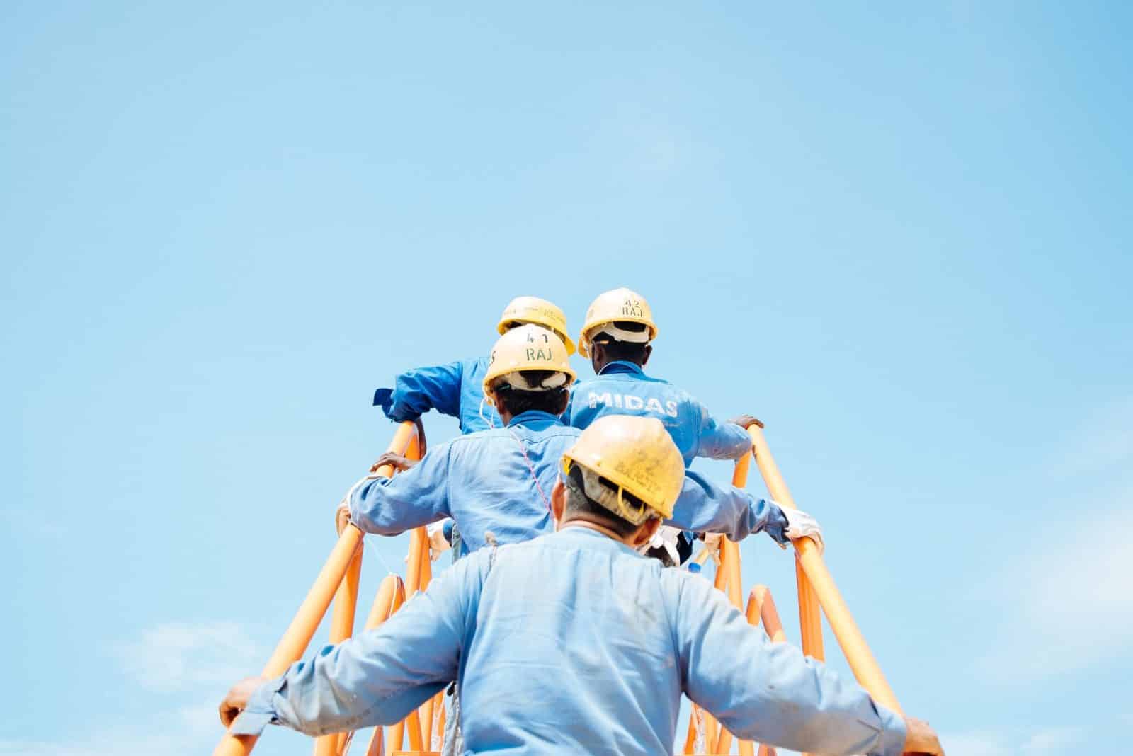 7 Things You Should Do To Improve Risk Management At Work | Bit Rebels