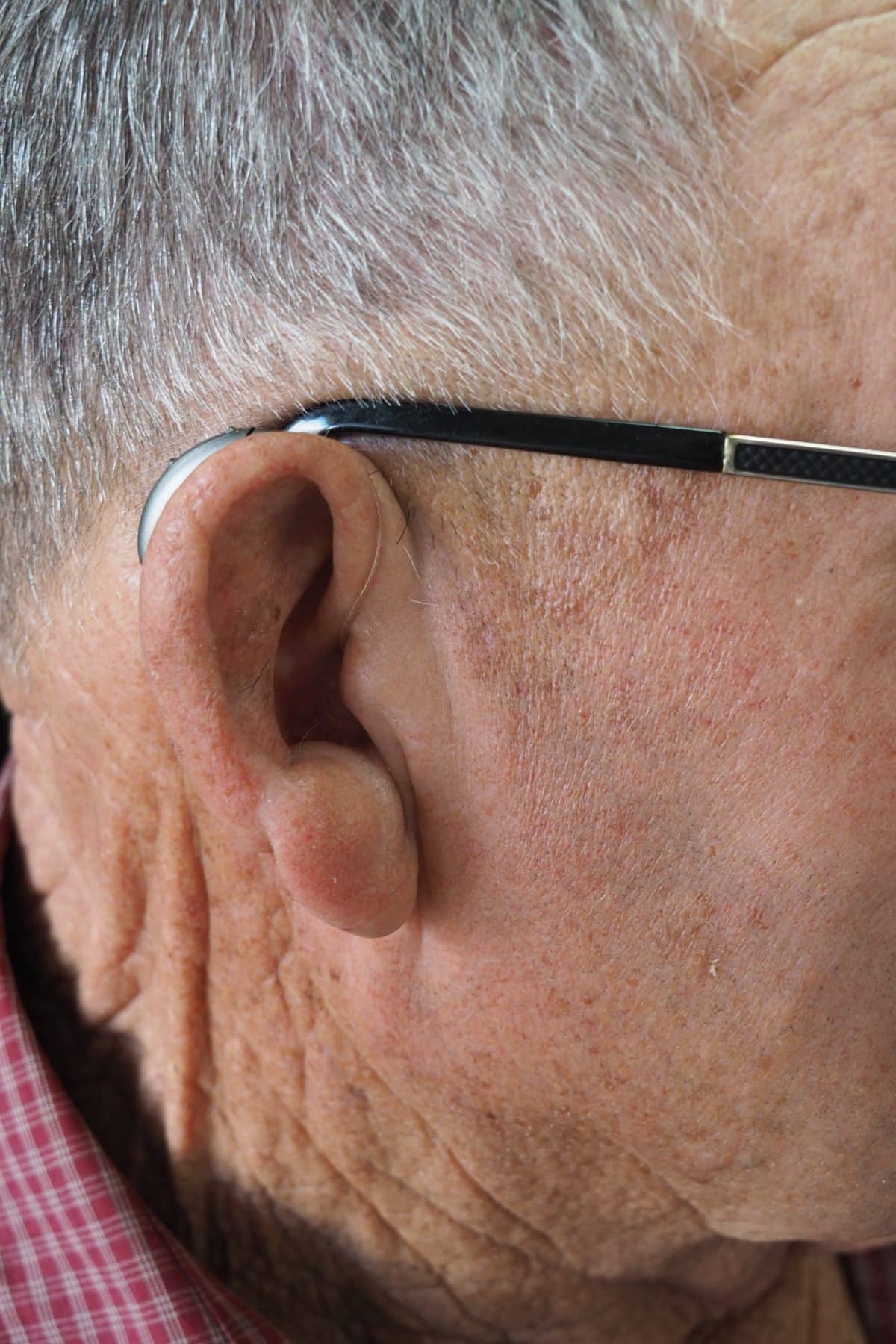 Innovative Gadgets That Make Life Easier For Deaf People | Bit Rebels