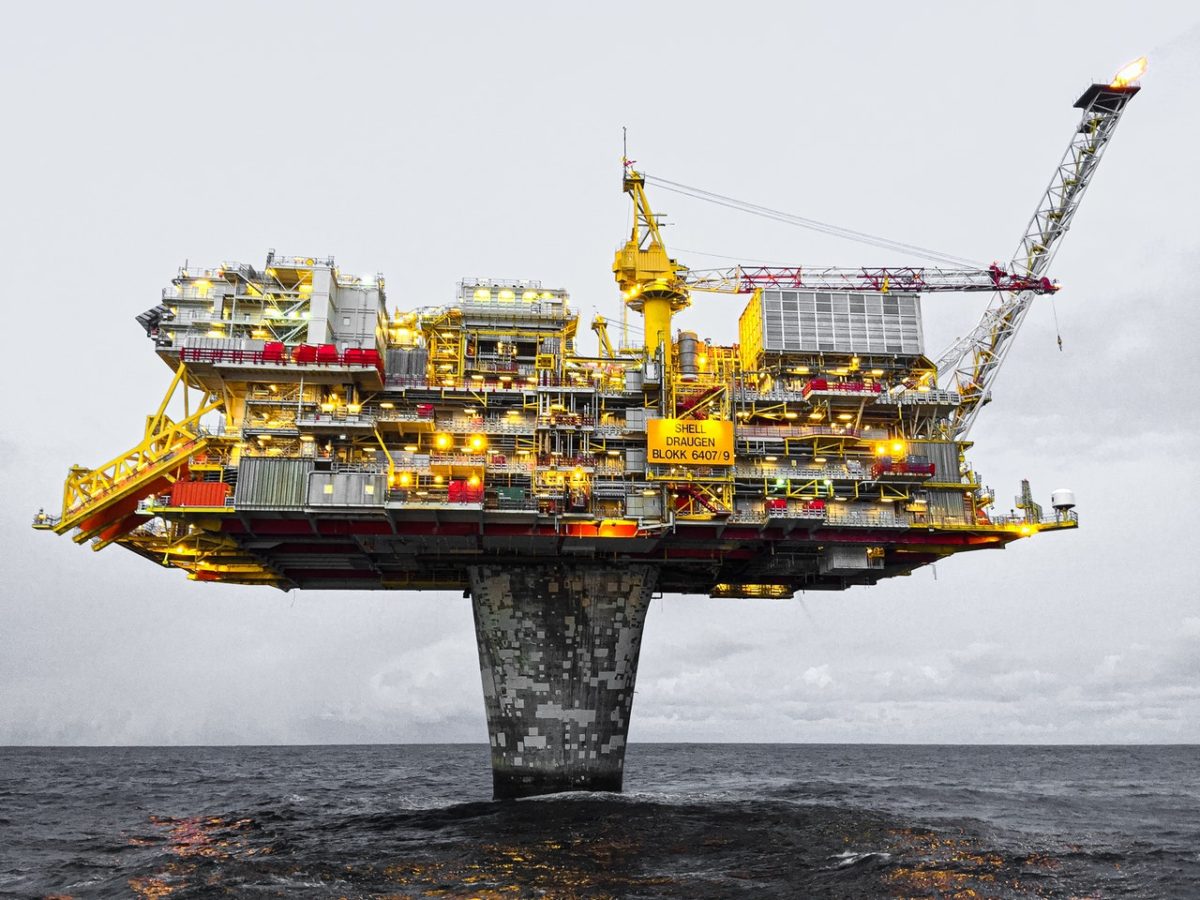 How Robots Are Benefiting The Oil And Gas Industry | Bit Rebels