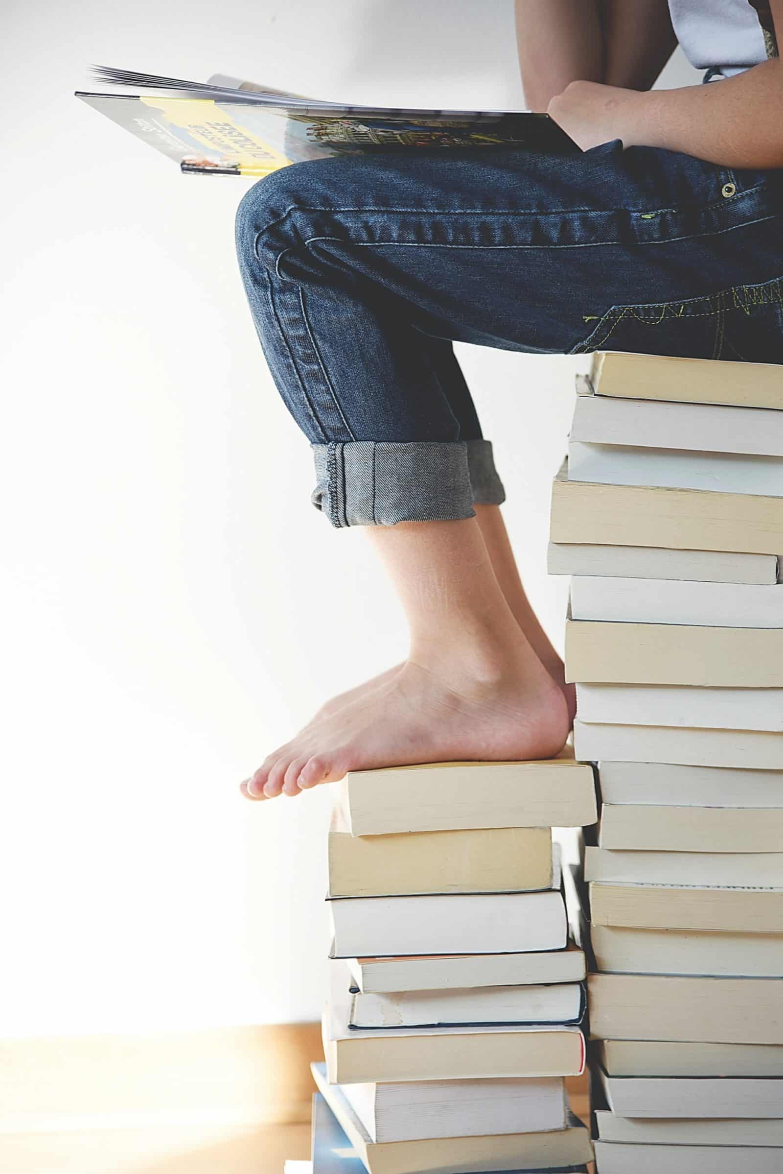 Online Learning VS. Classroom Learning - Pros & Cons | Bit Rebels