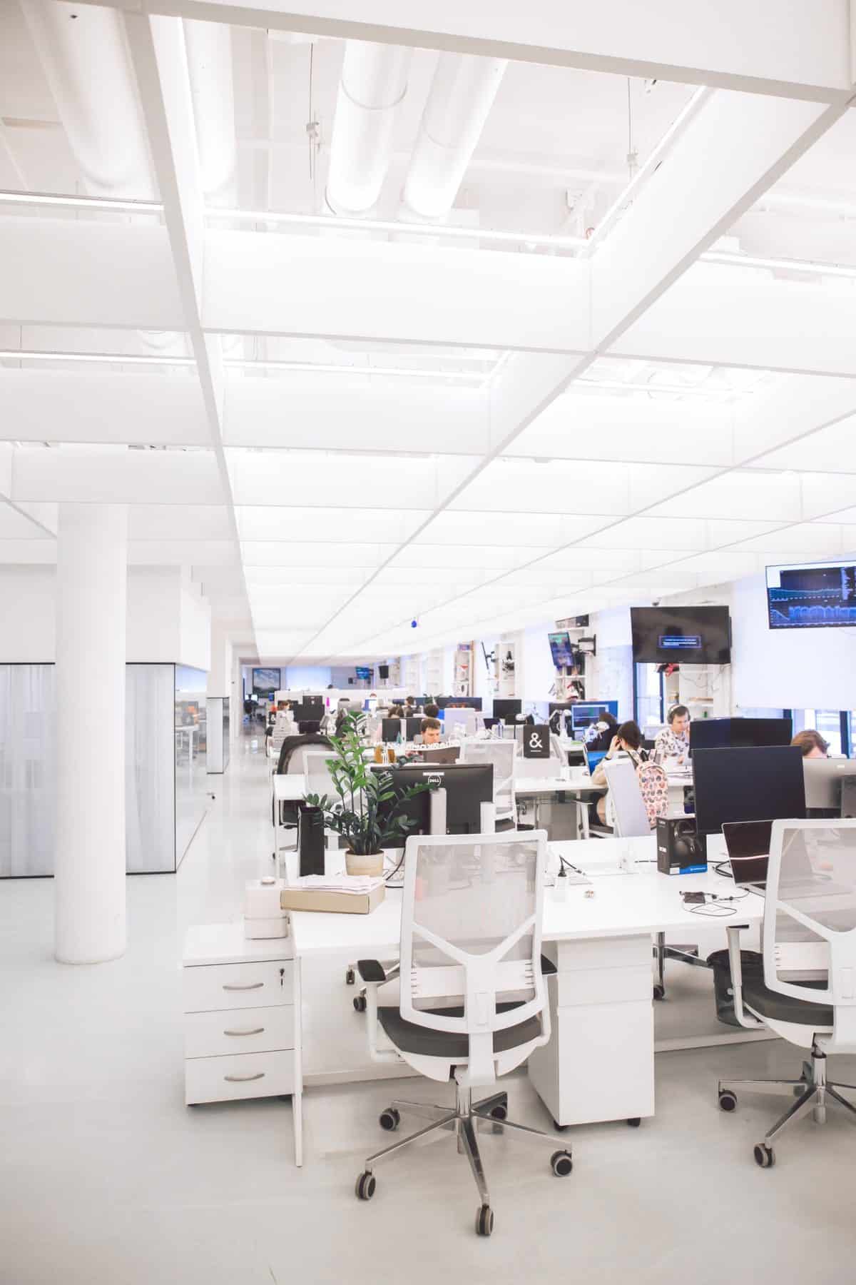 6 Life-Changing Benefits Of The Internet For The Modern-Day Business ...