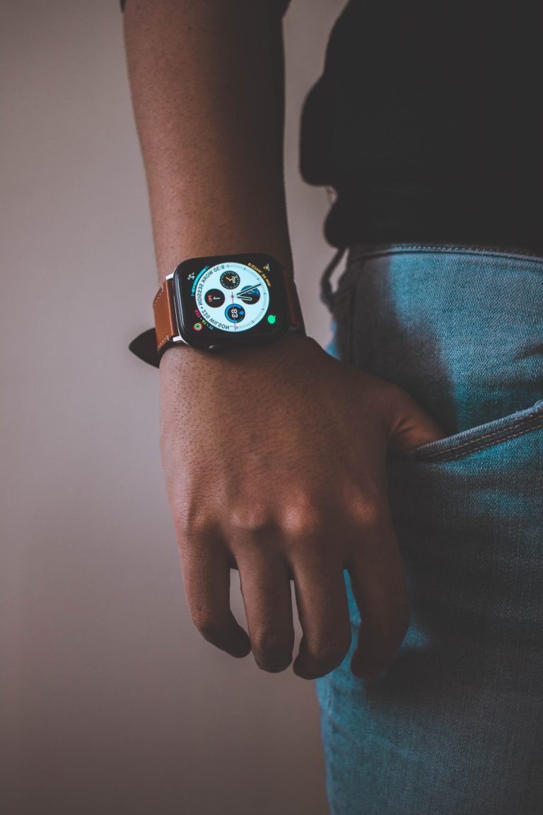 Guide To Design User Interface For Wearables And Smartwatch | Bit Rebels