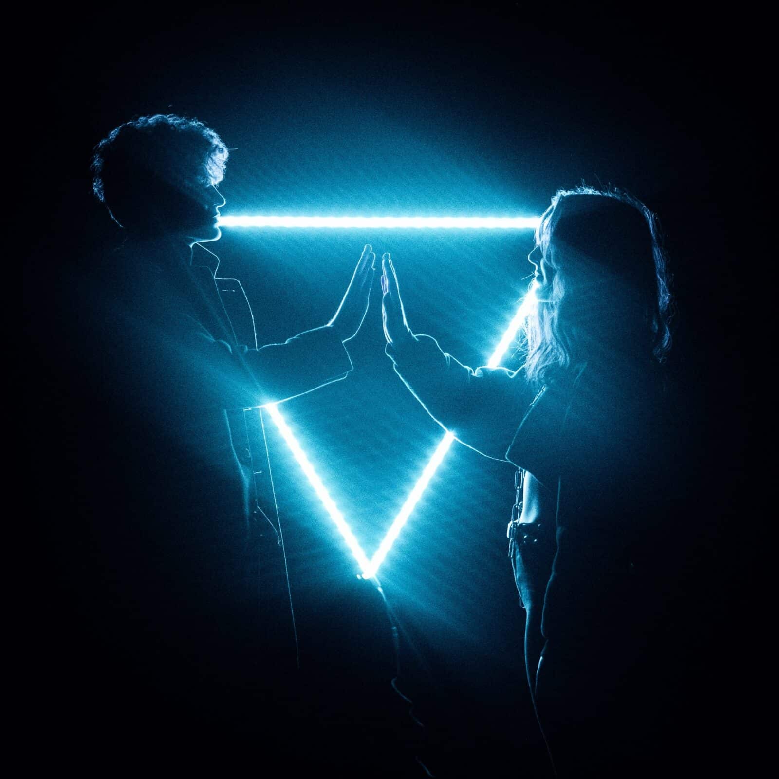 What Makes A Healthy Relationship? - Find Out Here | Bit Rebels