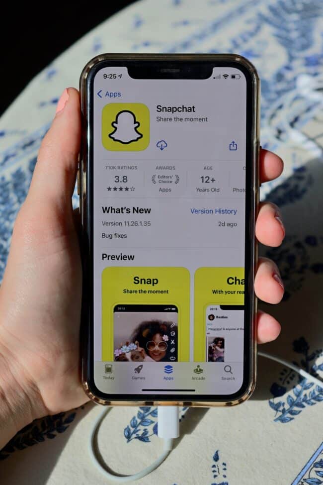 How To Catch Someone Cheating On Snapchat | Bit Rebels