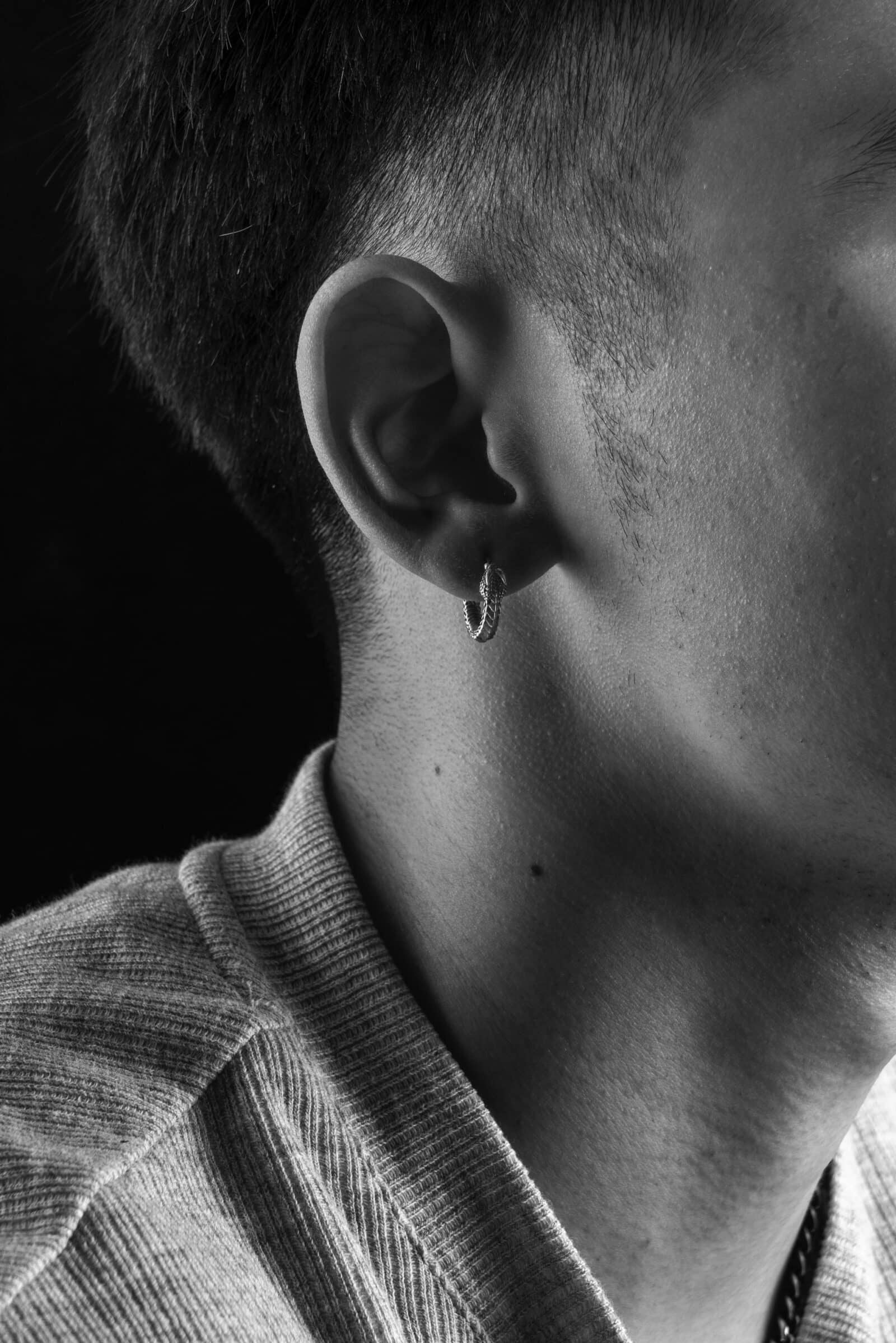 Men’s Earrings – A Guide To Wearing And Buying | Bit Rebels