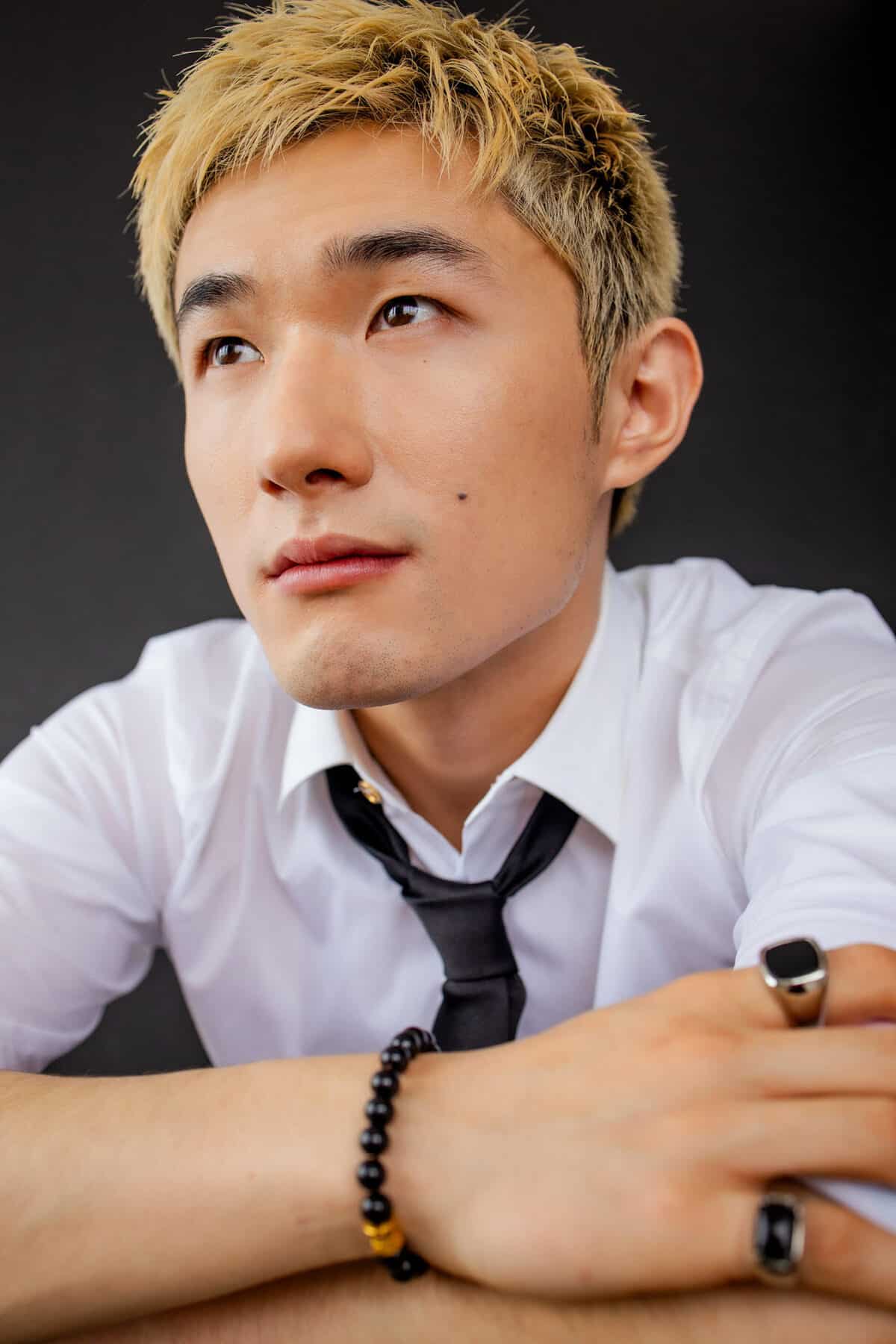 Jeff Chen Shines In "Plum Town": A Confirmed Star Illuminating Asian Narratives | Bit Rebels