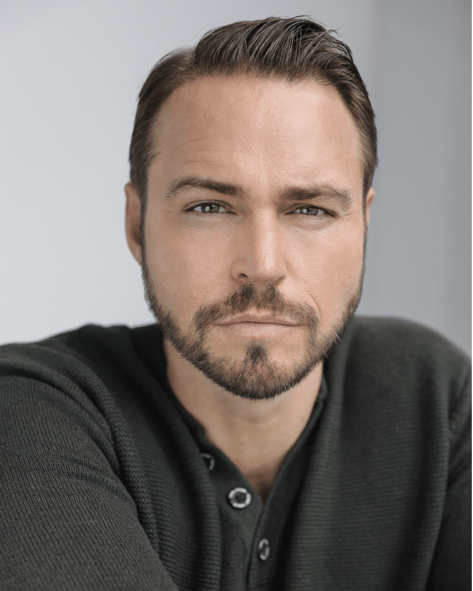 Andrew Steel Shines In "The Life I Can't Remember"