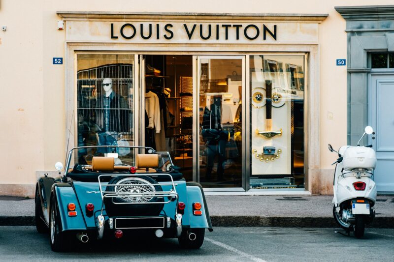 The Family Friendly Group’s YouTube Empire - Joe Sizl’s Story